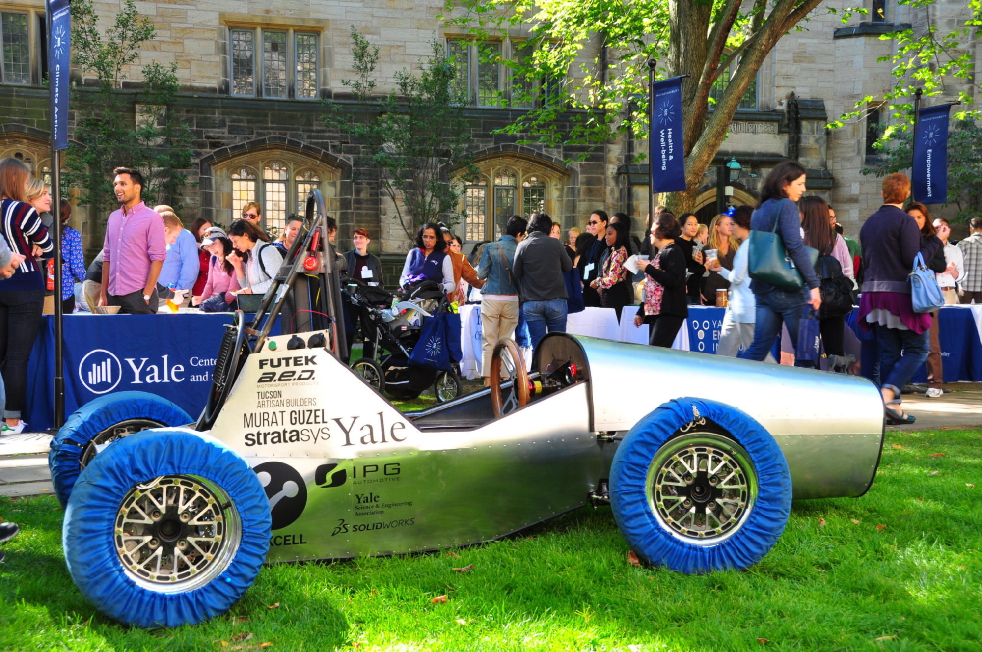 Designing electric race cars: a look into Bulldogs Racing | Yale Daily News